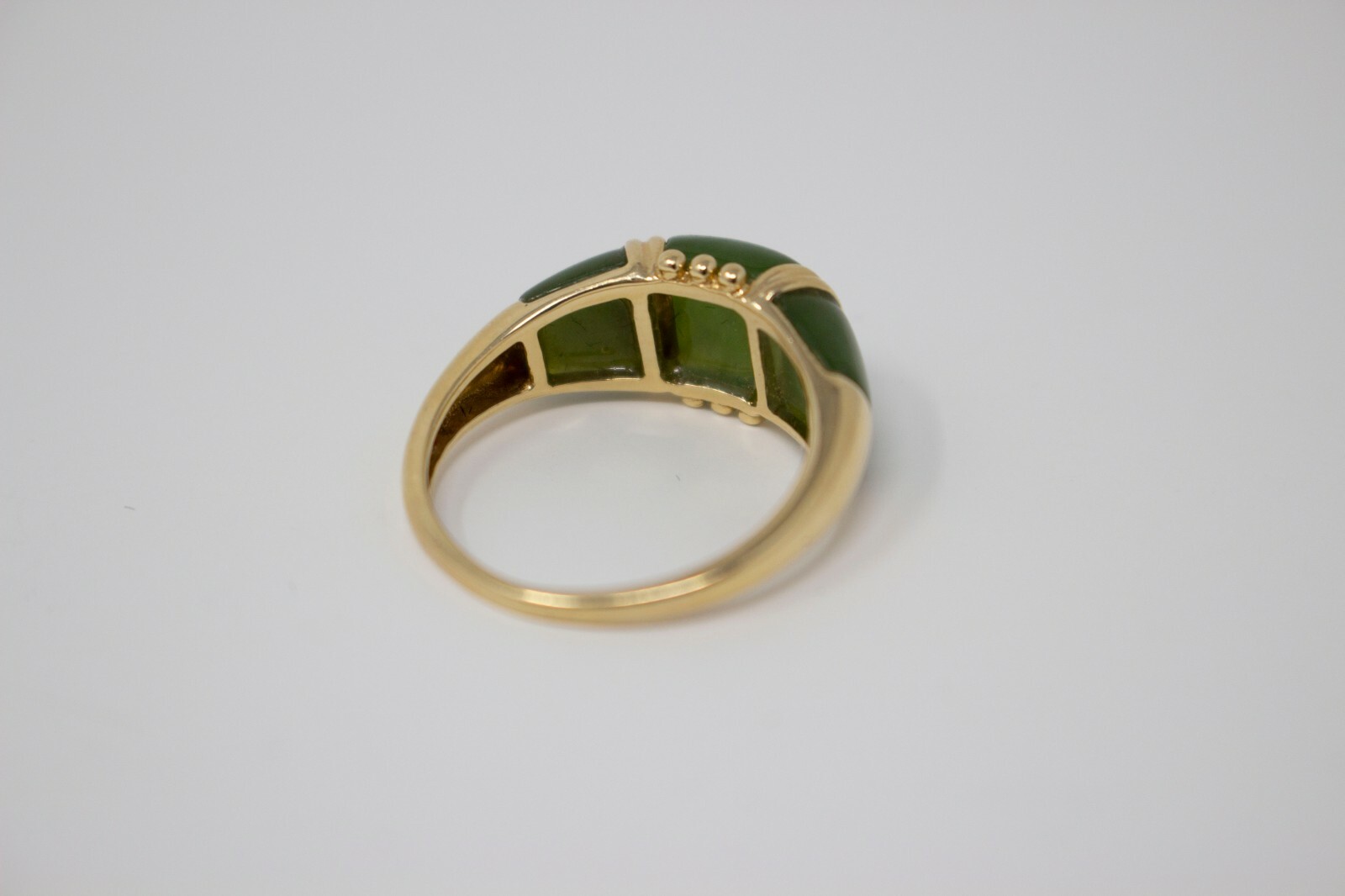 14k Gold Natural Nephrite Jade Ring - Gem