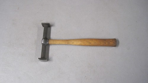 VINTAGE FAIRMOUNT AUTO BODY HAMMER REVERSE CURVE # 152G VERY HARD TO ...