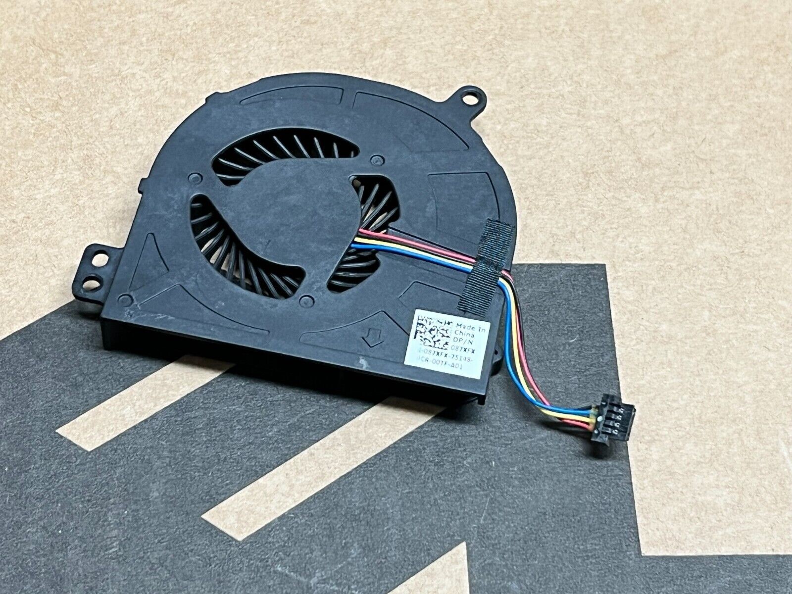️ Dell Latitude E5540 Cooling fan 087XFX DC28000DNDL KSB0505HB 4 pin | eBay