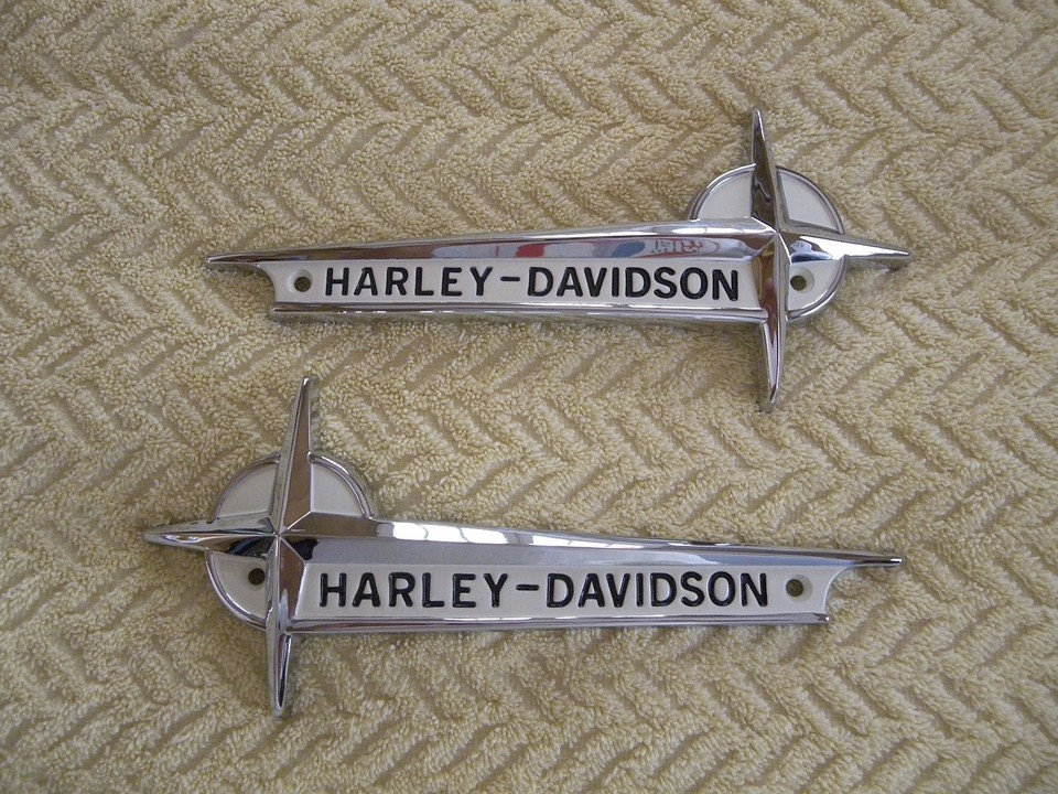 1961-1962 FL FLH Gas Tank Emblems 61776-61T with "COMPLETE" MOUNTING ...