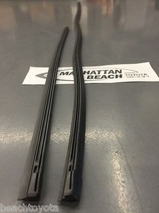 2007-2014 YARIS SEDAN Front Windshield Wiper Inserts NEW Genuine Toyota ...