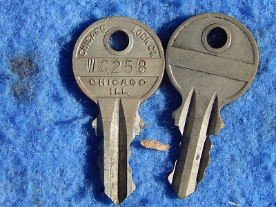 Wurlitzer Key WC 258 - Chicago Lock - wall box or cash box key ...