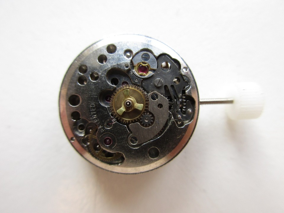 Doxa cal. 105 Swiss automatic watch movement - running | eBay