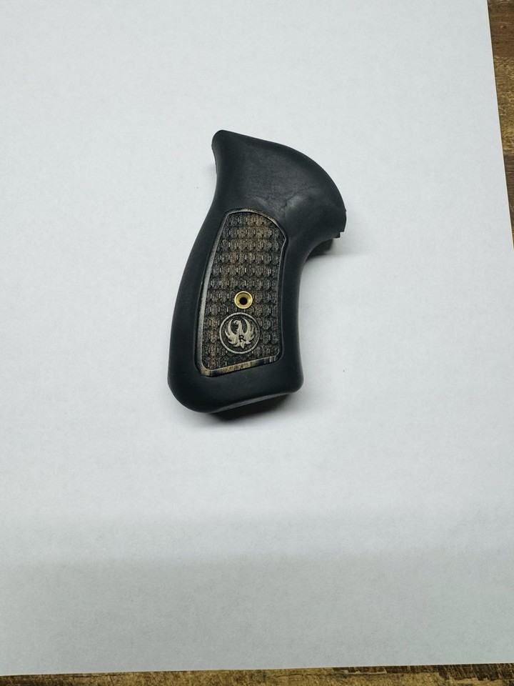 Ruger SP-101 Factory Rubber Grip Insert OEM Original No Screw | eBay