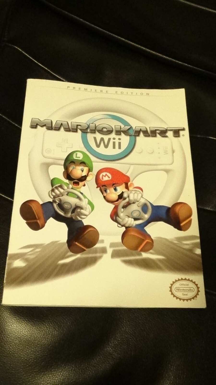 MARIO KART ~ Wii Premiere Edition ~ 2008 Official Prima Strategy Guide ...