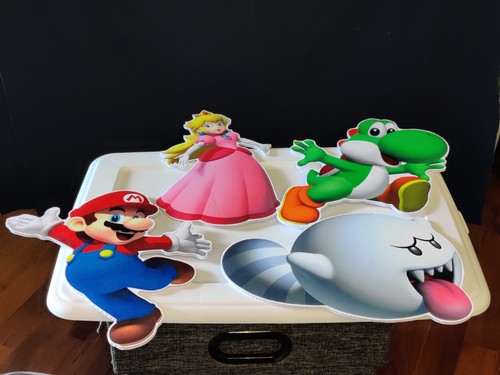 Super Mario Bros. Plastic Wall Figures Decor Princess Peach Yoshi Tail ...