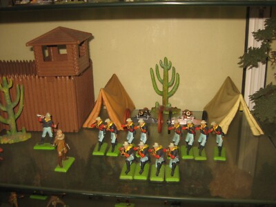 US 7th CAVALRY FORT APACHE DISPLAY DIORAMA BRITAINS DEETAIL SWOPPET ...