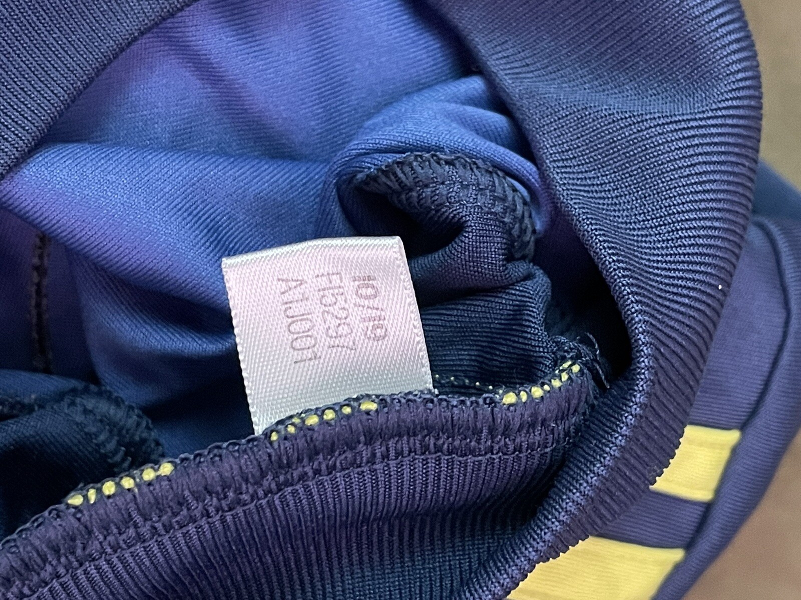 100% Authentic Adidas Colombia 2019 Soccer Jersey Size Youth Size ...