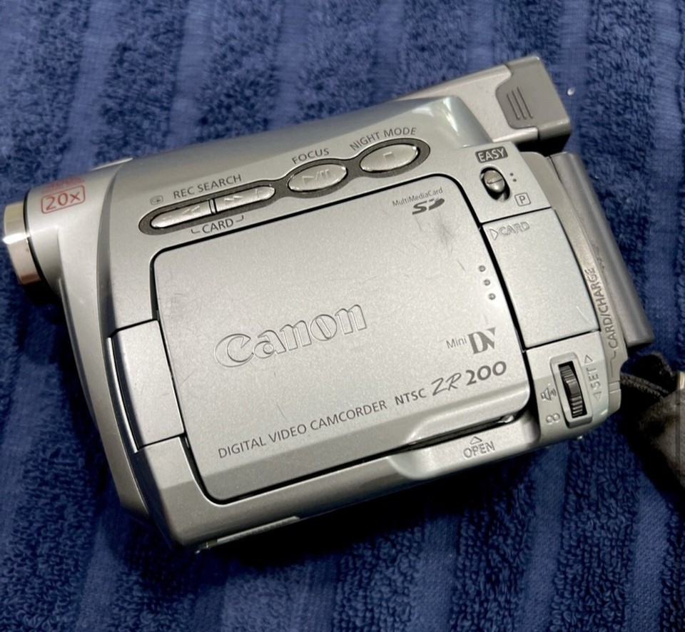 Vintage Canon ZR200 DC 7.4V Digital Camcorder Video Camera | eBay