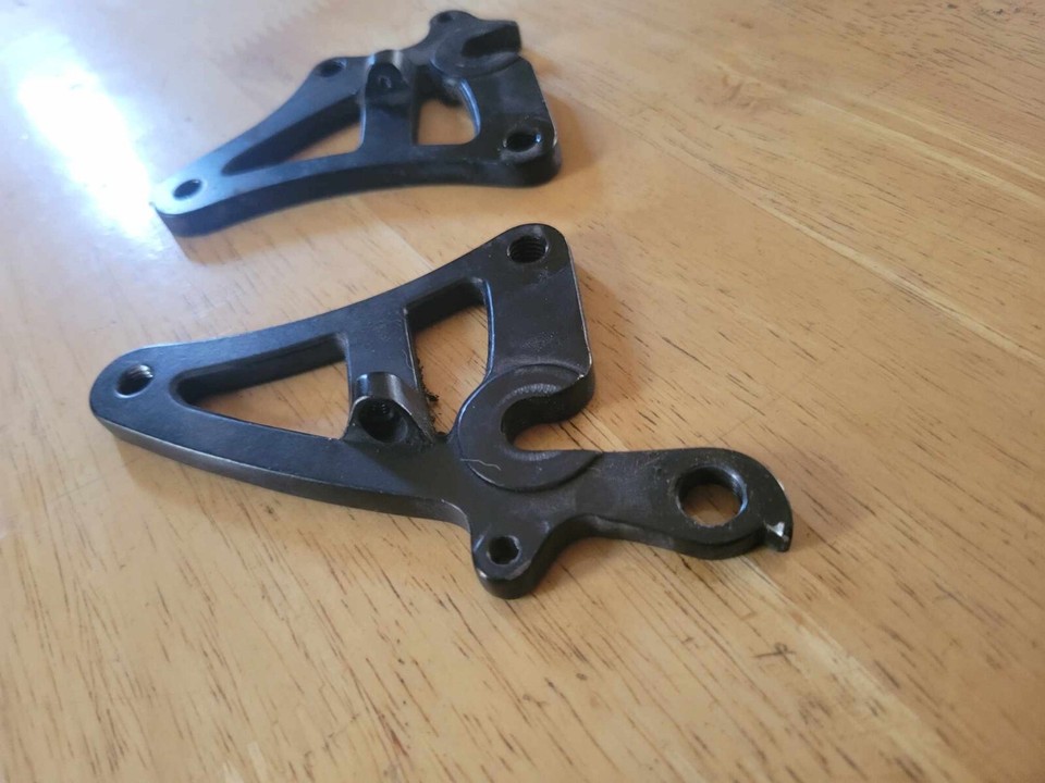 Salsa Fargo Alternator Dropouts Quick Release Complete Set With Fender ...