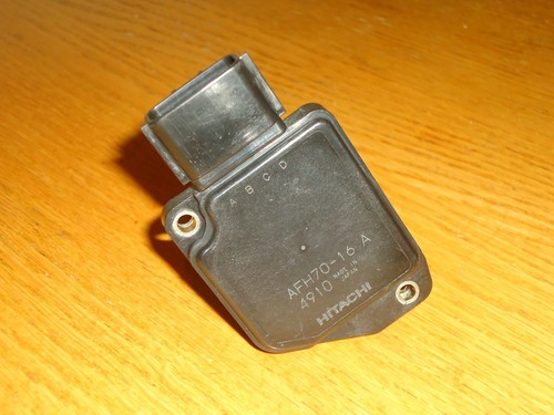 Nissan Xterra Pathfinder Frontier Quest QX4 Mass Air Flow Sensor AFH70 ...