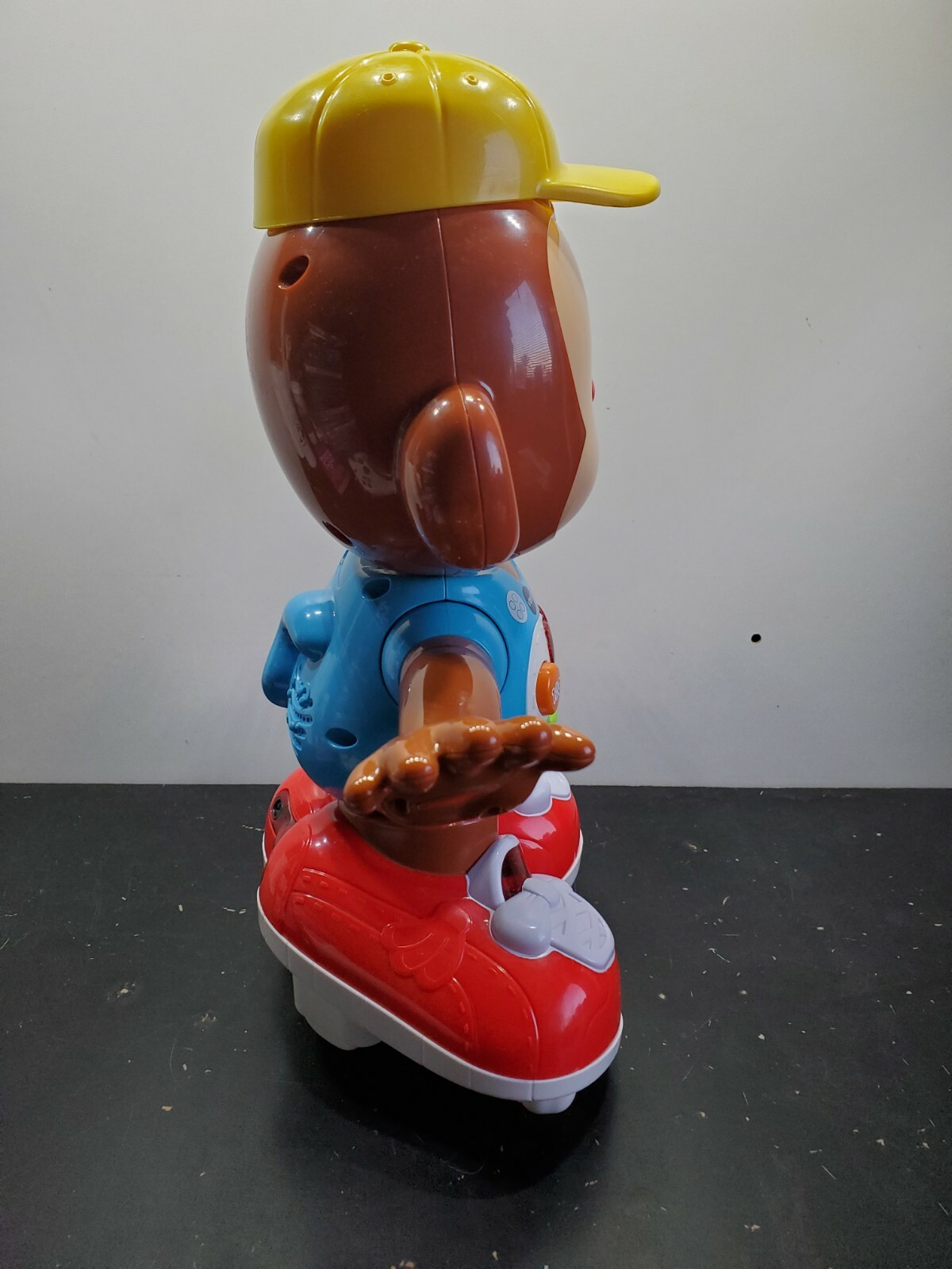 VTech Chase Me Casey Monkey Toy 9-36 months 70+ Songs Teaches Numbers ...