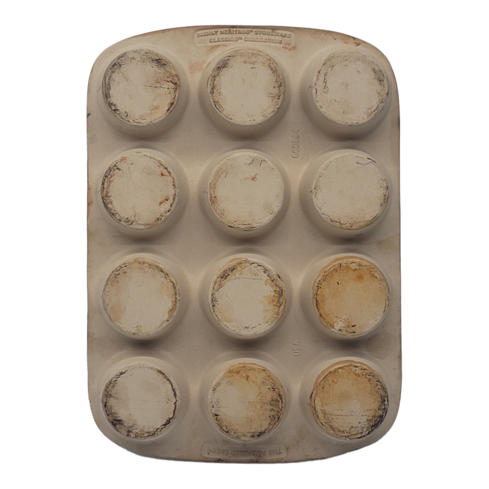 The Pampered Chef Family Heritage Stoneware 12 Section Muffin Pan ...