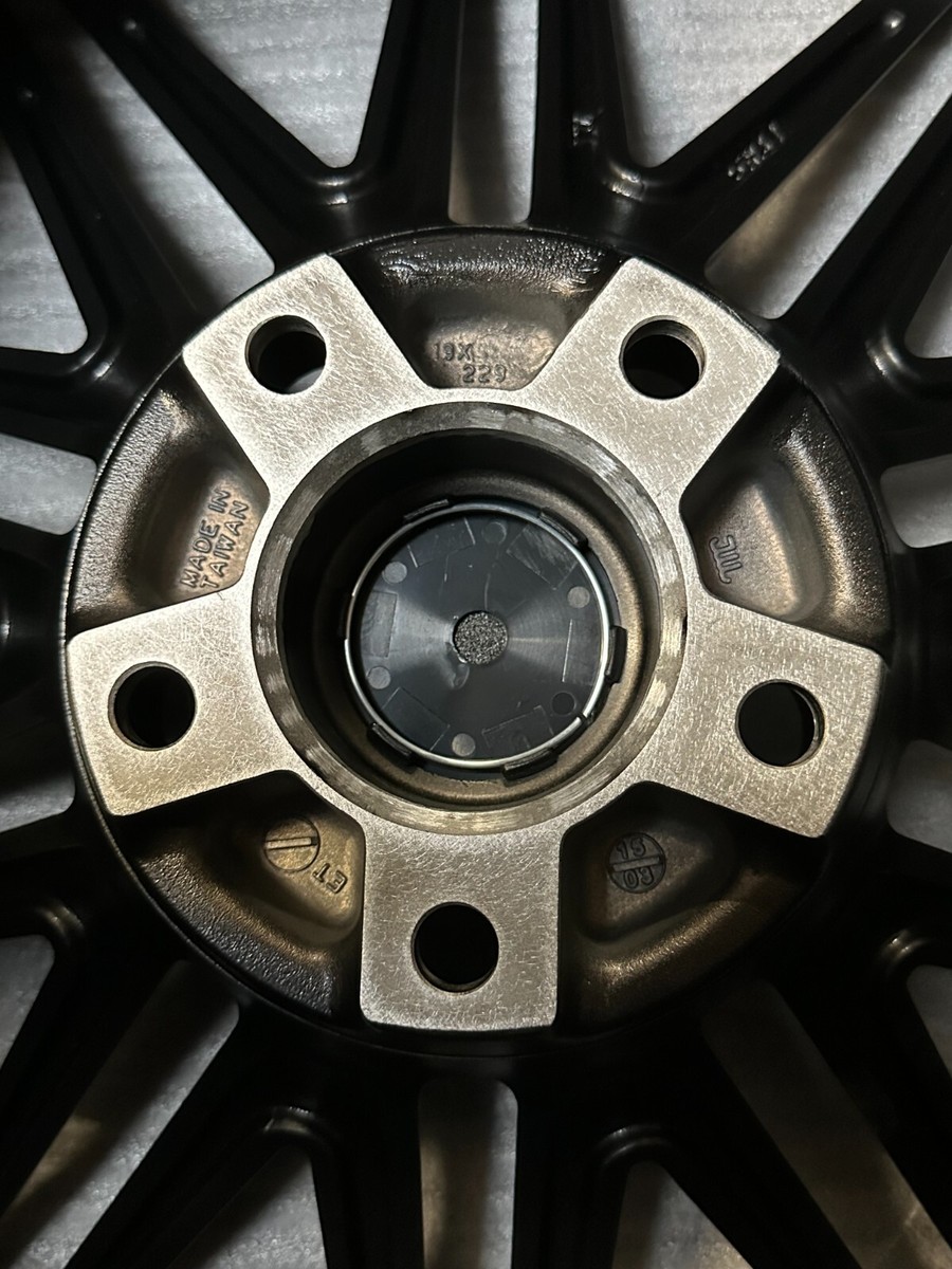 Xo Milan Matte Black Concave Wheels