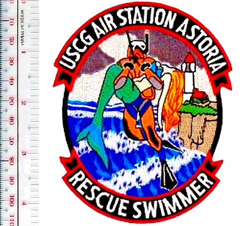 US Coast Guard USCG Rescue Swimmer Coast Guard Air Station Astoria ...