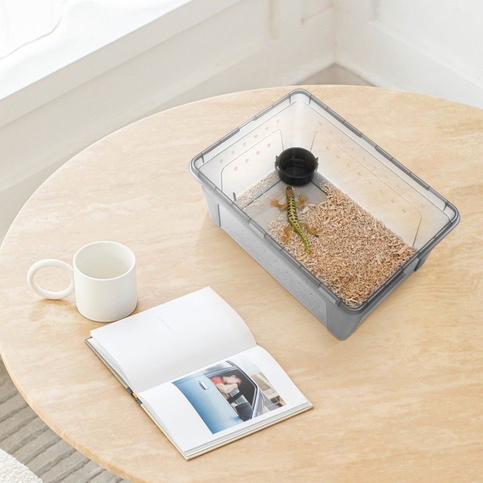 Reptile Feeding Box Turtle Tank Plastic Snake Breeding Container | eBay