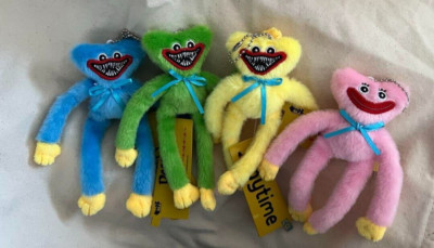 Poppy Playtime Huggy Wuggy Plush Doll Key Chain Set of 4 Blue Green ...