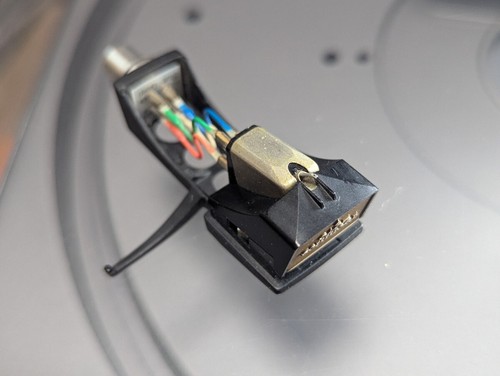 Technics EPC-207C MM Cartridge used with worn needle, tested no ...