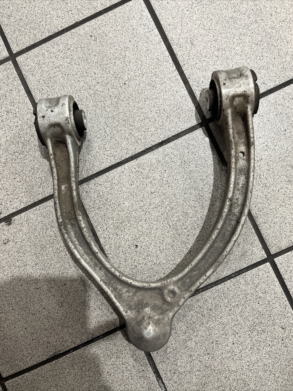 MERCEDES E CLASS 2.0L DIESEL DRIVERS FRONT UPPER CONTROL ARM ...