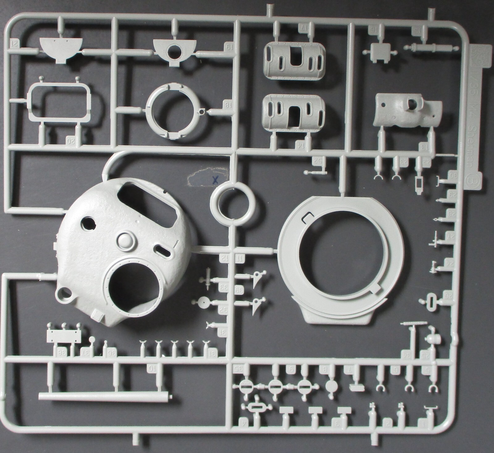 Dragon 1/35 Scale Sherman Mk.ic Firefly Hybrid Parts Tree B from Kit No ...