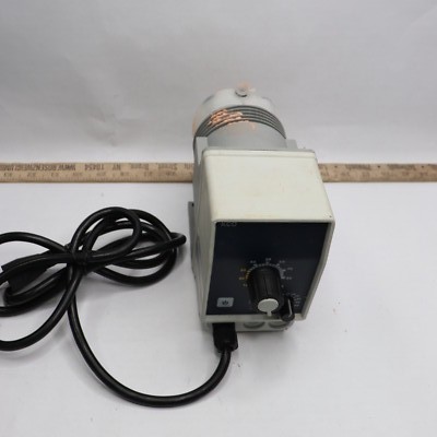 Emec Metering Dosing Pump 261 psi 230VAC 50/60Hz | eBay