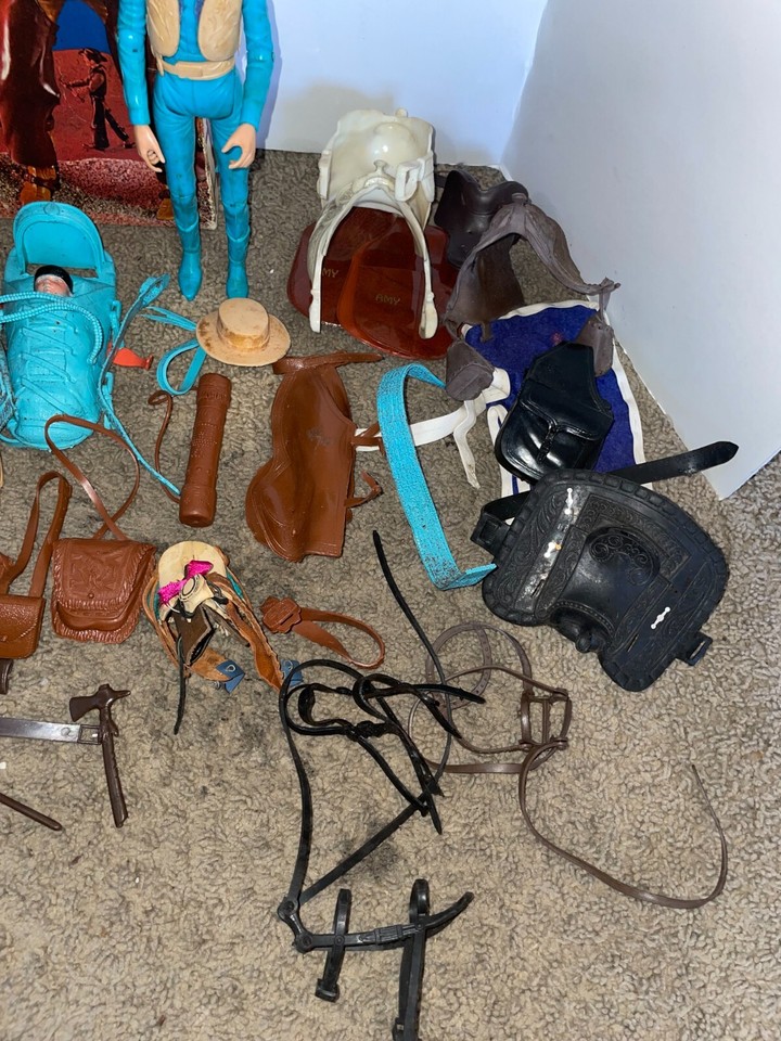 Vintage Lot Marx Johnny West Figures Jane Jay Wagon Chief Box LOTS ...