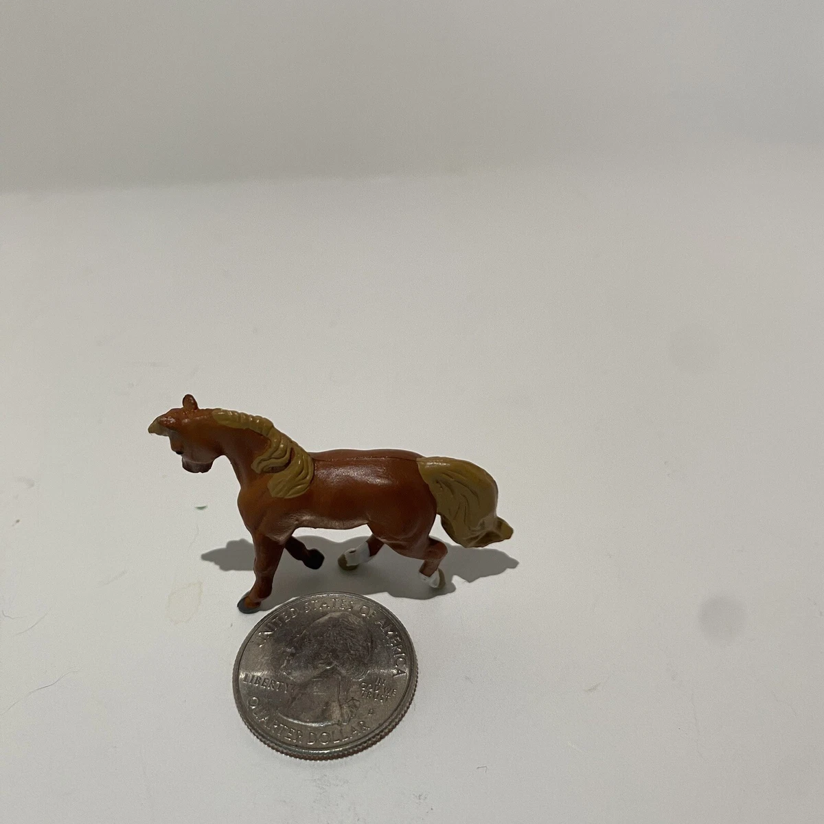 Mini Winnie Horse