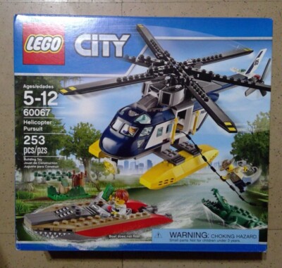 LEGO CITY: Helicopter Pursuit (60067); 253 pieces, 3 Lego's characters ...