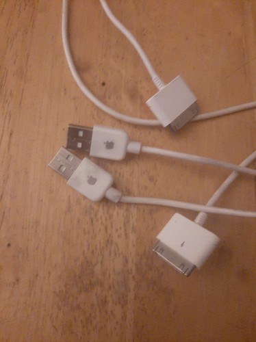 Two Genuine Apple iPod Classic Charger 30pin Cables. | eBay