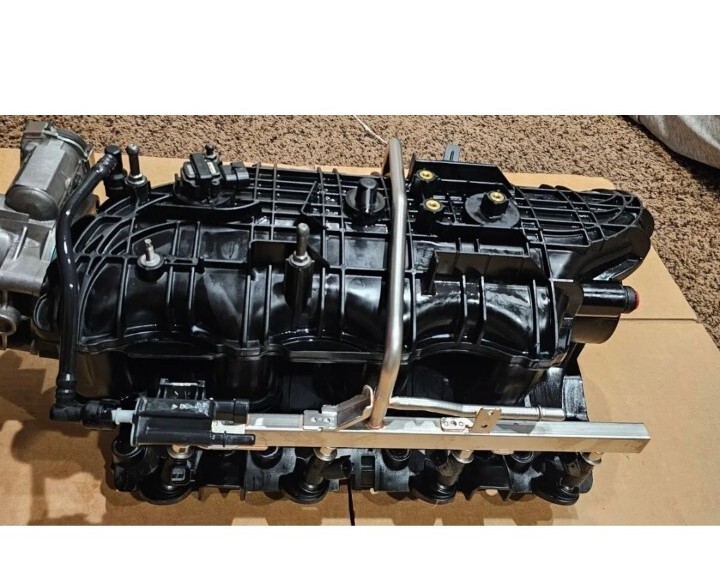 OEM GM TBSS Trailblazer SS Intake Manifold Fuel Rails 50lbs Injectors ...