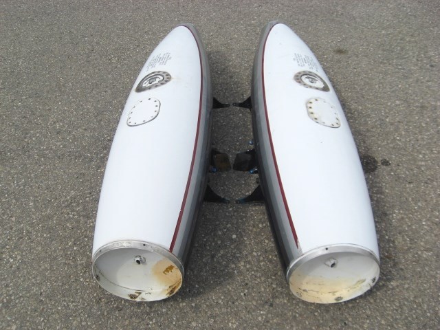 Wing Tip Fuel Tanks - Piper Cheyenne II XL - PN: 55896-02 and 55896-03 ...