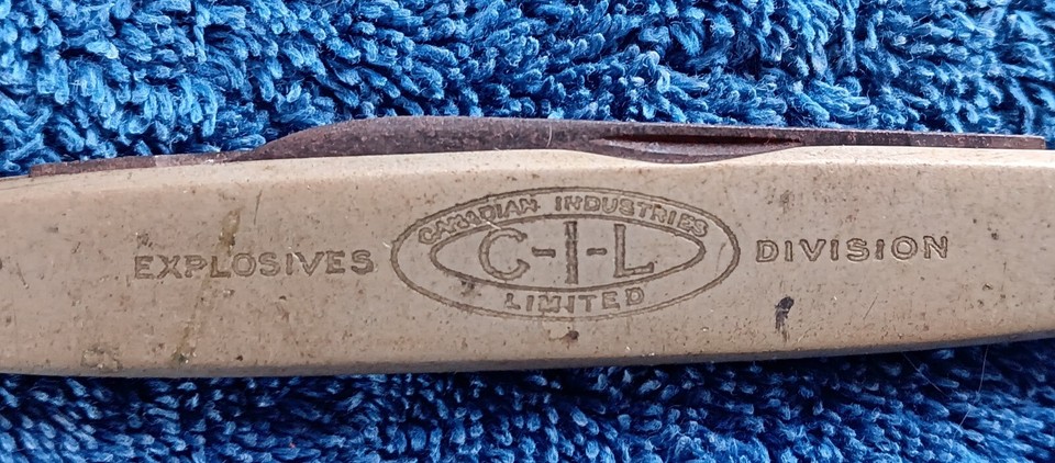 Canadian Industries Limited C-I-L Explosives Divisions VTG Jack Knife ...