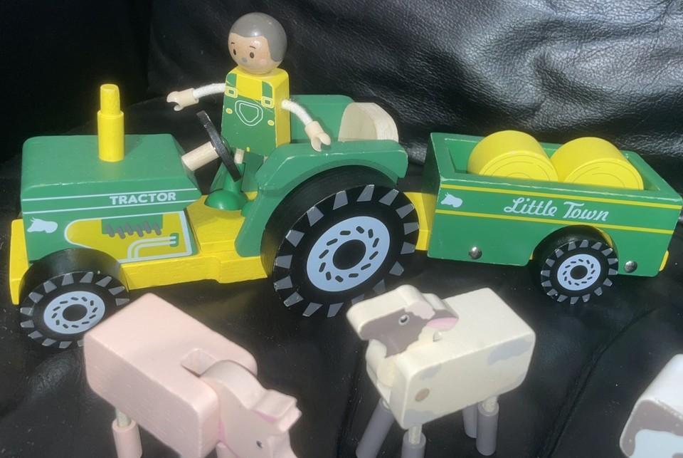 JOHN DEERE PUSH AND ROLL JOHNNY TRACTOR WITH LITTLE TOWN WOODEN TRACTOR ...