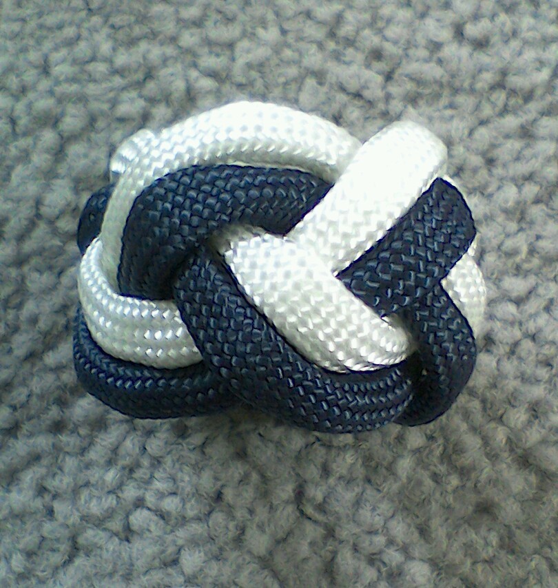 COLORED WOGGLE - Scarf Ring - UK Woven in Paracord *Pick color* Scout ...