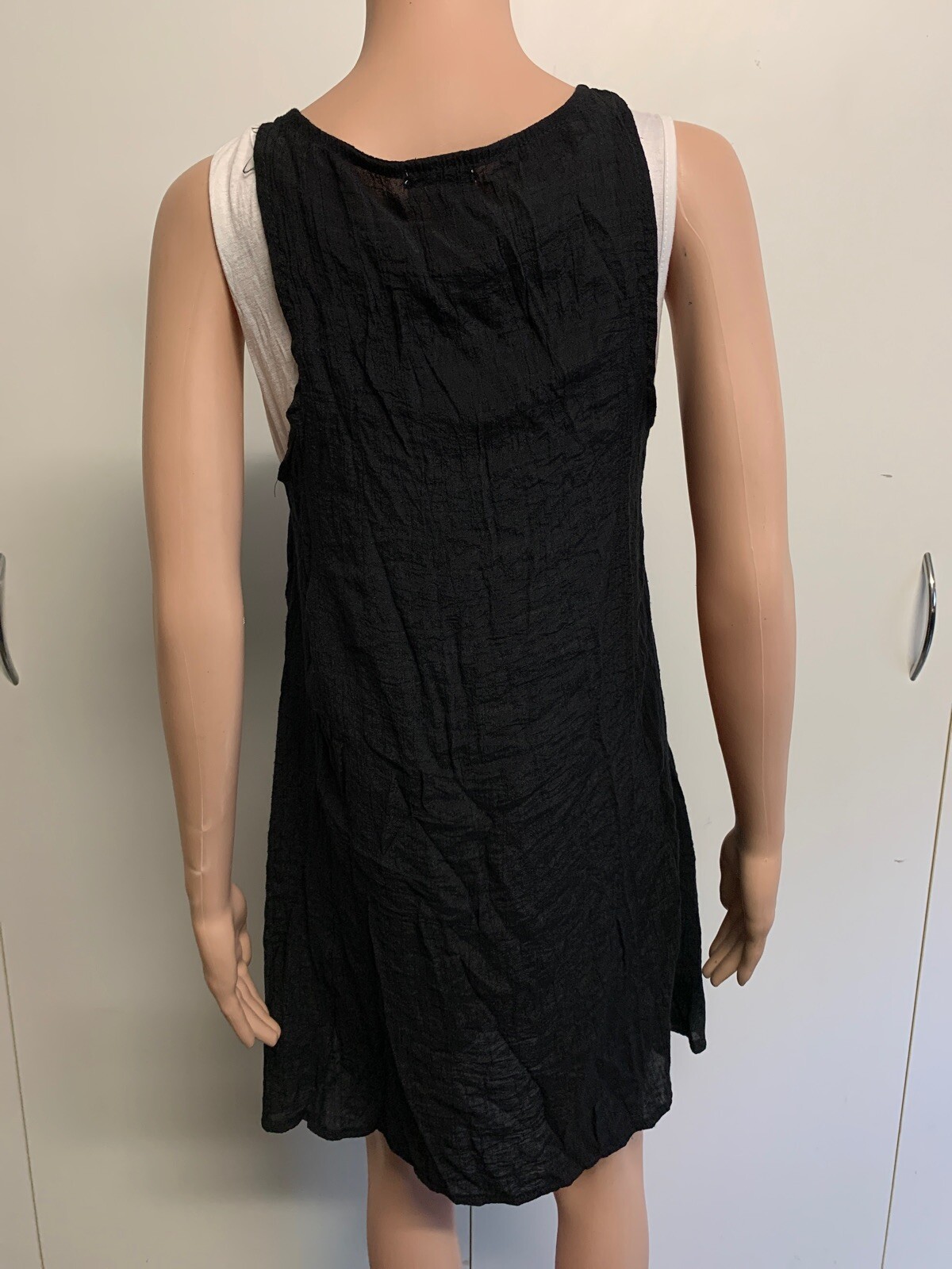 Filo Size L Black Sleeveless Tunic Crinkle Look With Floral Floral ...