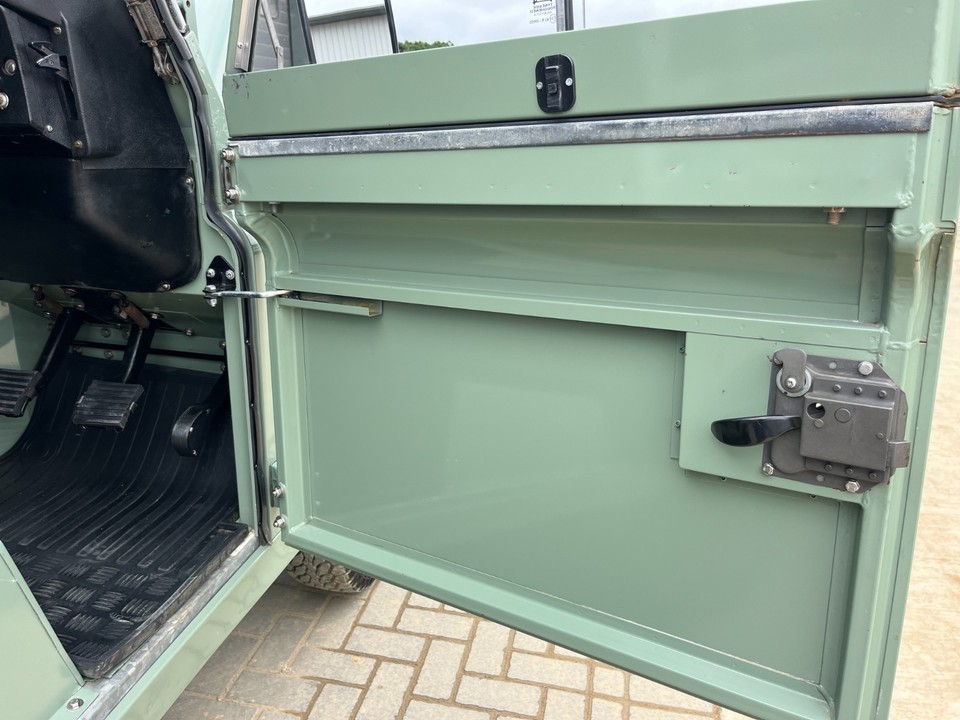 1972 Land Rover Series 3 **Galvanised chassis and bulkhead** | eBay UK