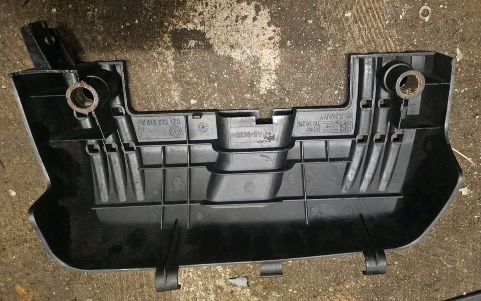 VW CORRADO VR6 ENGINE COVER FOR HT LEADS GOLF MK3 021133919A | eBay