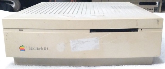 Vintage Apple Macintosh IIsi Computer 1990 Model M0360 for sale online ...
