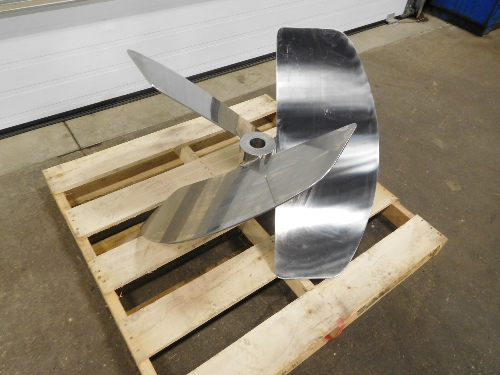 MO-3338, NEW 32" STAINLESS ELEPHANT EAR MIXING IMPELLER. 316 SS. 2 ...