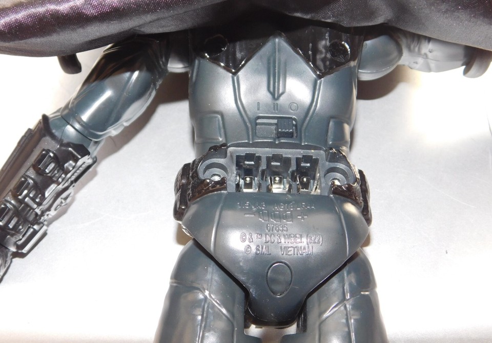 Batman W/ Cape Action Figure DC and WBEL 67835 - 12" Action Figure Toy ...