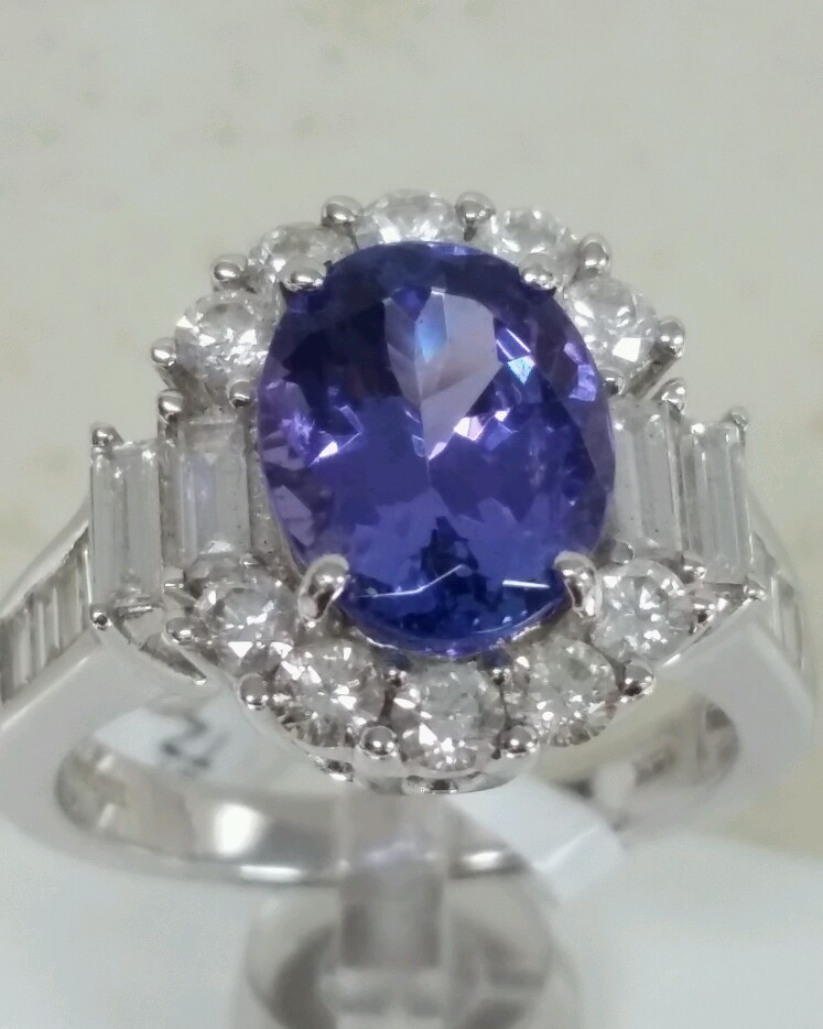 18k gold Gemstone Tanzanite 4.20ct AAA quality 1.41ct F VS2 fine ...