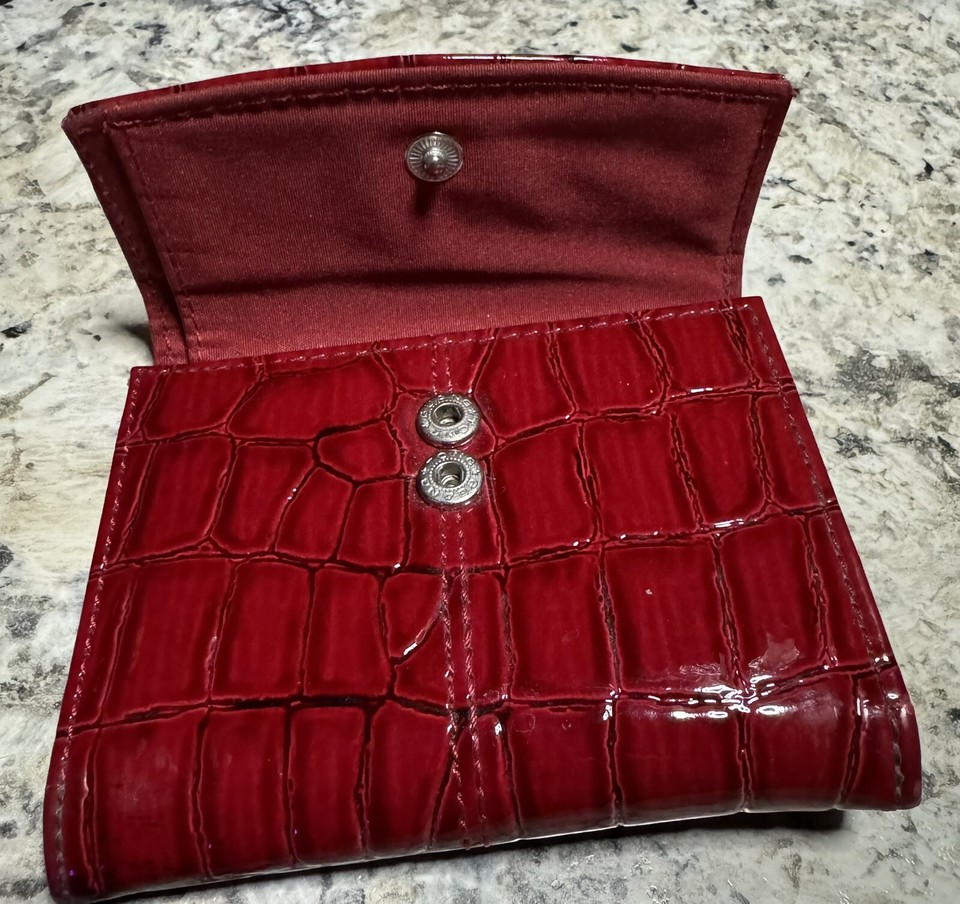 Womens Guang Tong Faux Crocodile / Alligator Tri-Fold Red Wallet | eBay
