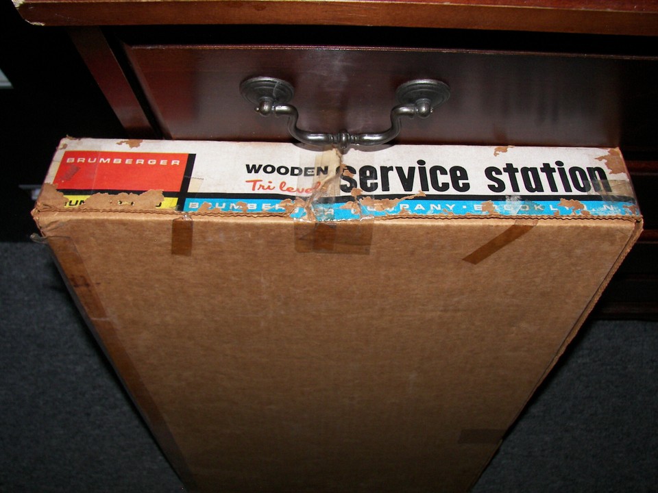 RARE - Older, Wooden/Plastic Version - Brumberger Service Station ...