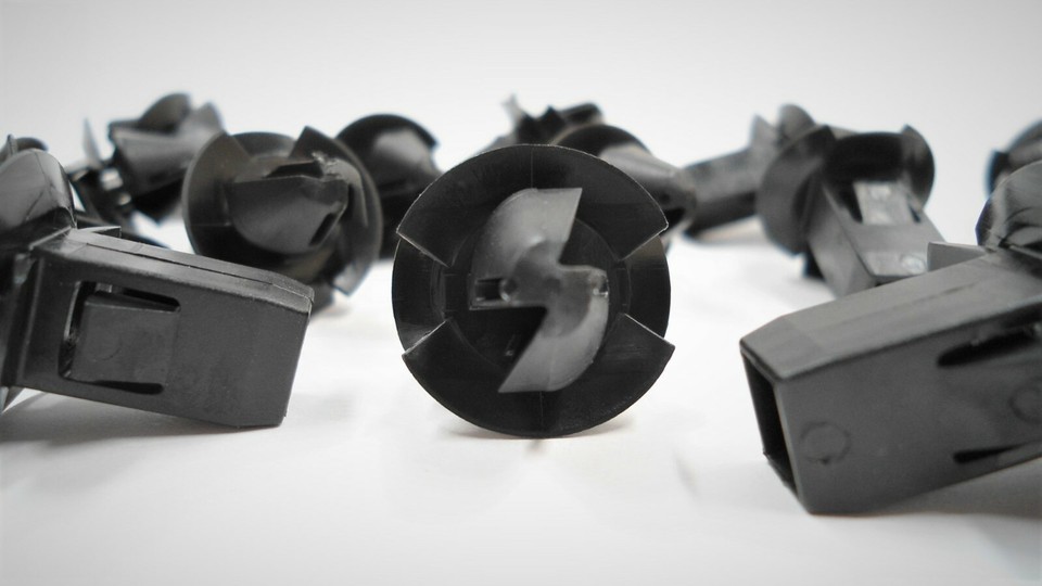 15 NEW GRILLE CLIPS! 68213168AA FOR MOPAR DODGE RAM 1500 2500 3500 4500 ...