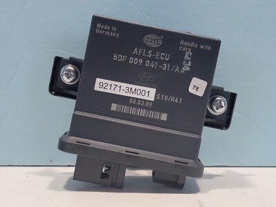 2009,2010,2011 HYUNDAI GENESIS HEADLIGHT CONTROL MODULE Ident : 92171 ...