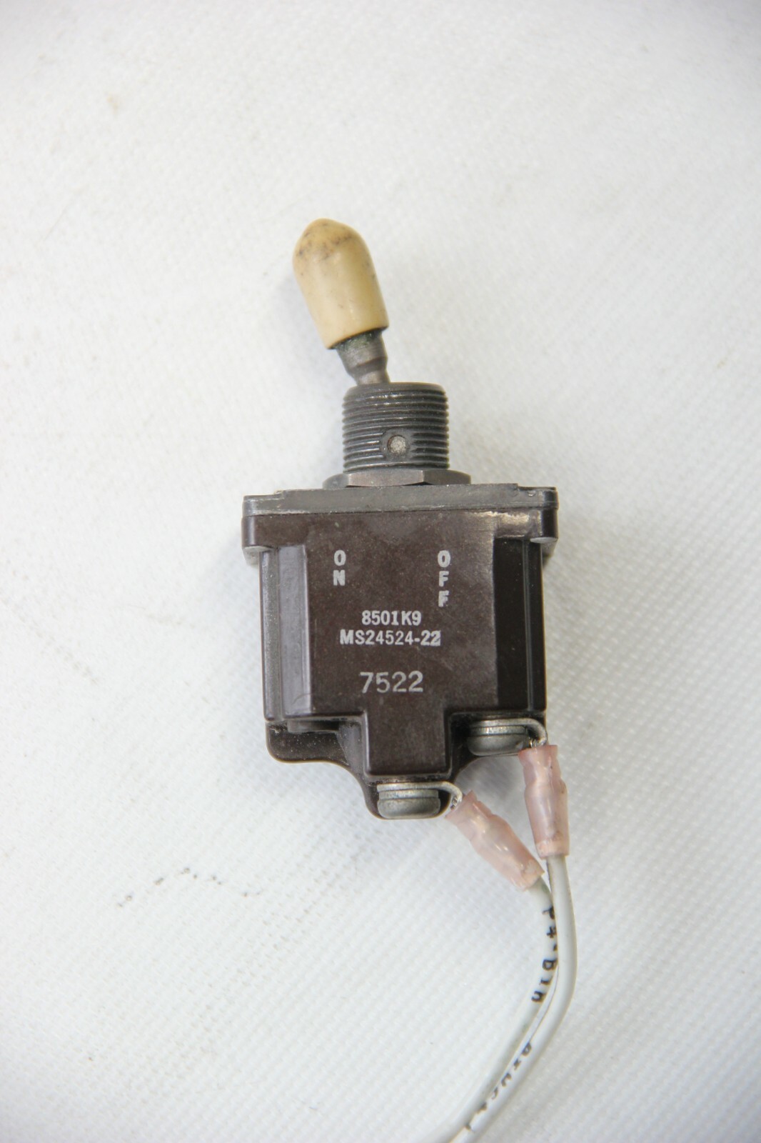 Cutler-Hammer Toggle Switch, P/N: MS24524-22 / 8501K9 | eBay