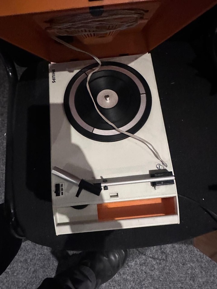 Philips Vintage LP/Record Player (Portable) | eBay