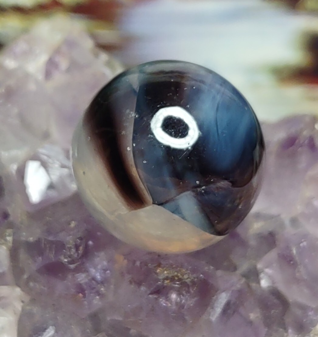 Killer Amethyst Purple & White Haze Four Vane Cateye Glass Vintage ...