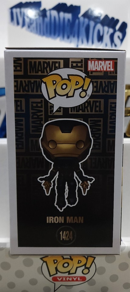 Funko POP! Marvel Celebrating 85 Years Iron Man #1424 Collector Corps ...