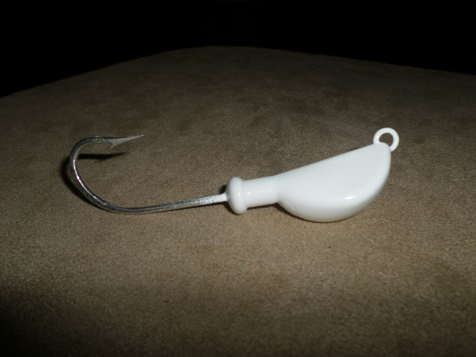 10pack LARGE BANANA JIGS 4oz Jig Heads Four ounces Color Choice T&A ...